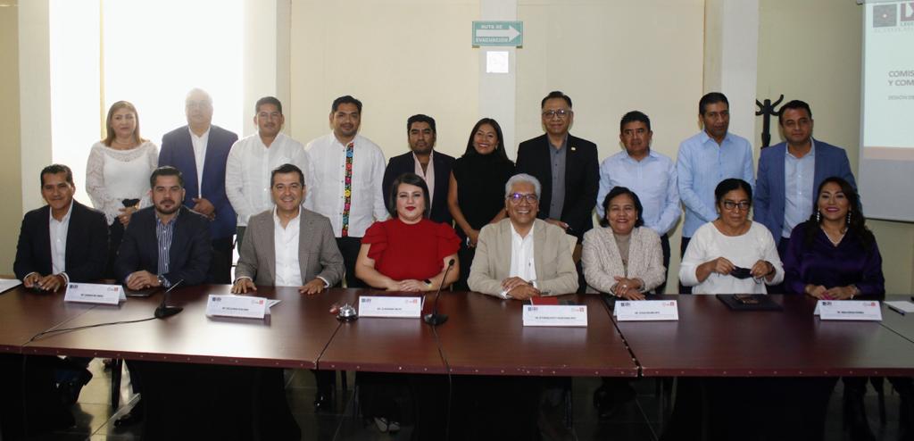 Participa Netzahualcóyotl Salvatierra en reunión con la Comisión ...